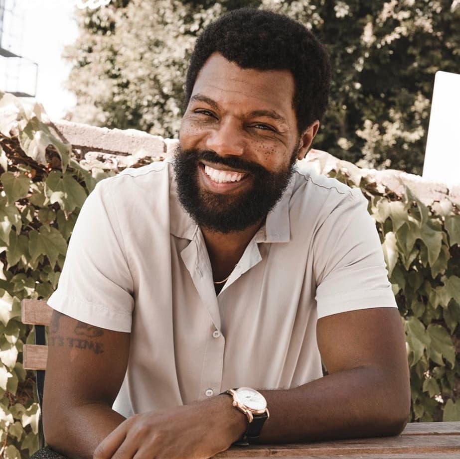 Will Catlett Crushes as Detective Rivers in HBO Max's Charm City Kings ...